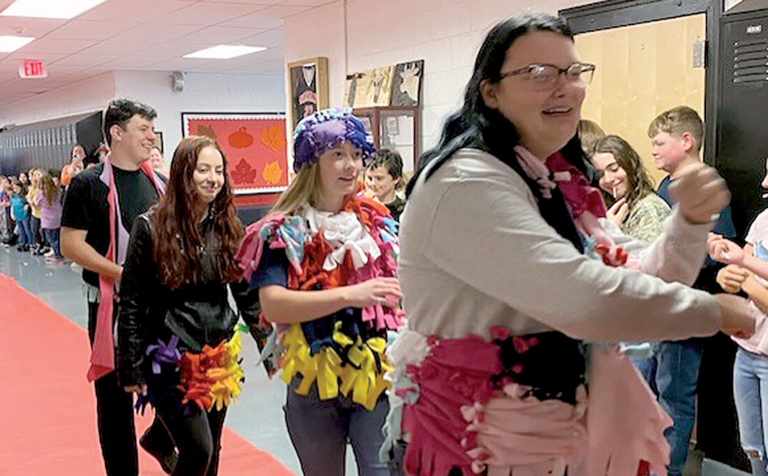 Harman students present patchwork art creations | News, Sports, Jobs ...